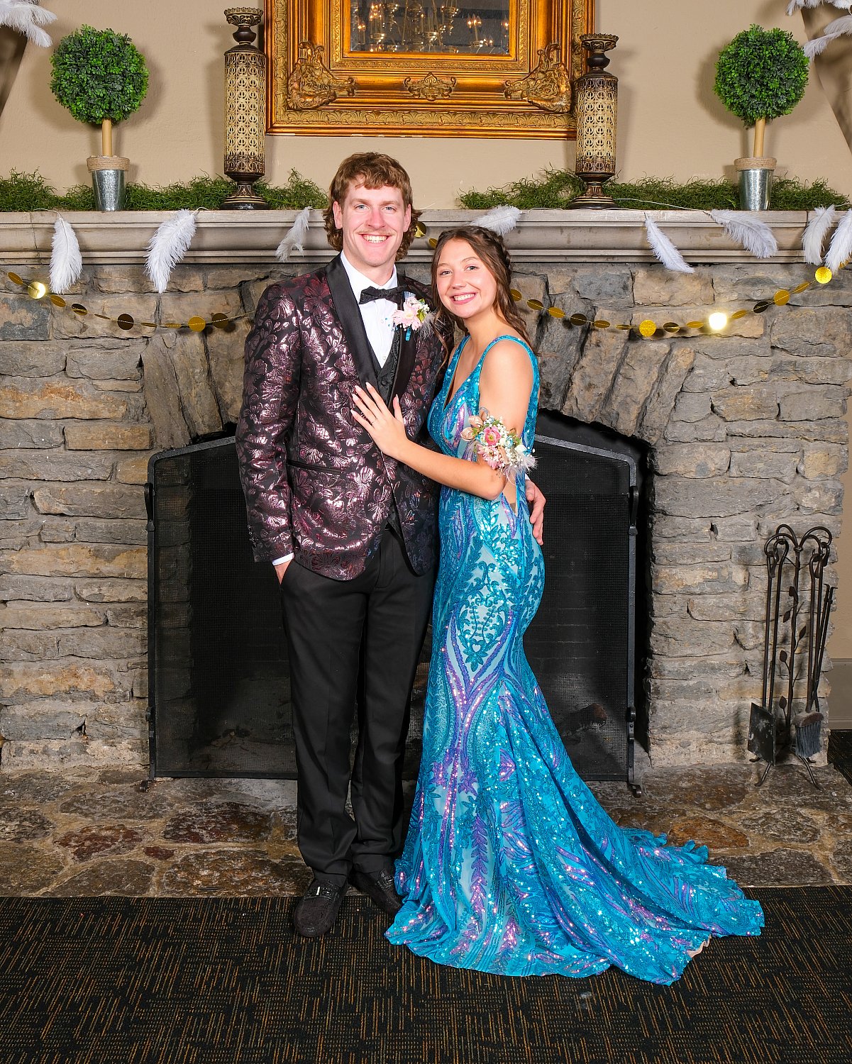 TVS Posed Prom Pictures 2024 - Galleries - Homecoming and Proms ...